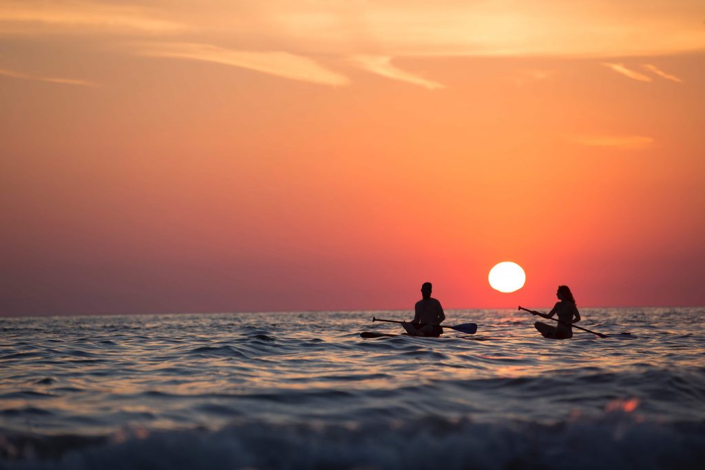 Tips for Paddleboarding at Night