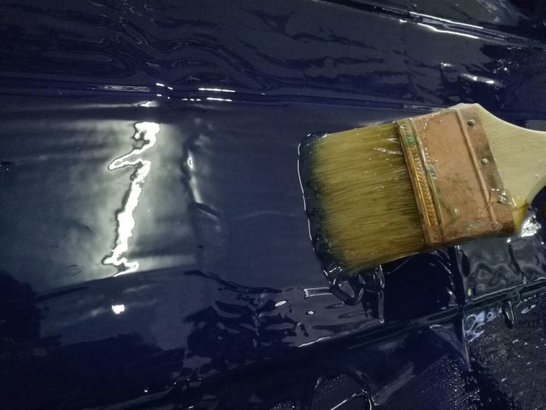 The Complete Guide to Fiberglass Gelcoat Repair for Your Boat - Overton's