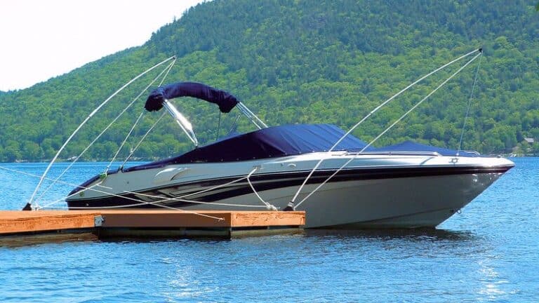 What are Mooring Whips and How Do You Use Them - Overton's